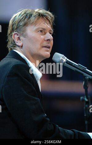 Milan Italy 21/03/2005: Ron , Italian singer, during the live concert ...