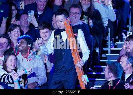 Ding Junhui's walk on during first round match Judd Trump and Ding ...