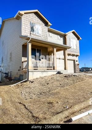 Back View of New Suburban Single-Family Homes Stock Photo - Alamy