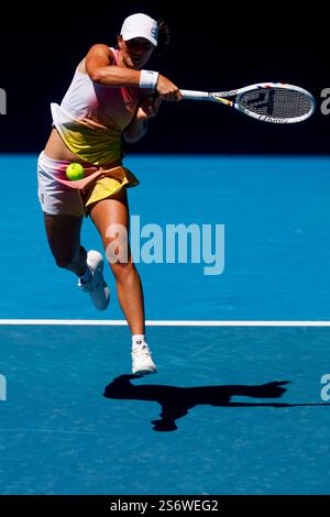 MELBOURNE, AUSTRALIA - JANUARY 10: Emma Radacanu of Great Britain ...