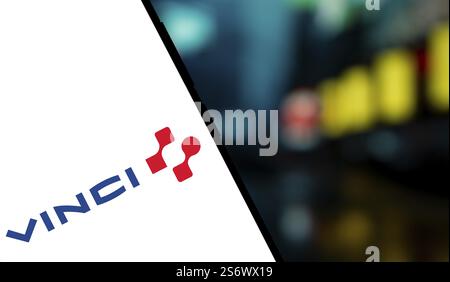 Vinci logo is displayed on smartphone Stock Photo - Alamy