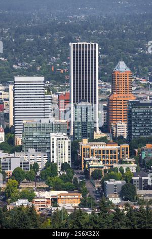 PORTLAND, OREGON - JULY 04, 2023: Rich interior wall ornate of Pittock ...