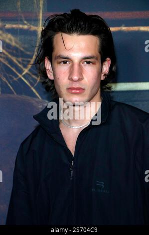 Noah Levi bei der Premiere des Kinofilms Uppercut im Kino in der ...