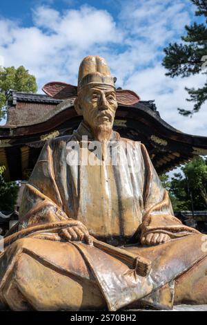 Statue of Toyotomi Hideyoshi Toyokuni Shrine Kyoto Japan Stock Photo ...