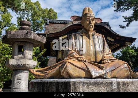 Statue of Toyotomi Hideyoshi Toyokuni Shrine Kyoto Japan Stock Photo ...