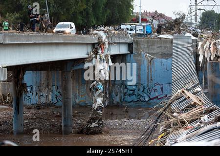 Collapsed stretch of railway track over the Rambla del Poyo due to DANA ...
