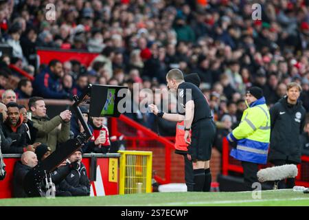 BRIGHTON, ENGLAND - JANUARY 19: VAR checks for a possible penalty ...