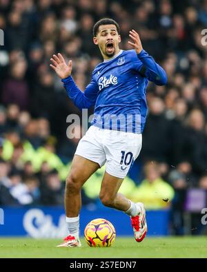 Iliman Ndiaye of Everton reacts during the Premier League match Everton ...
