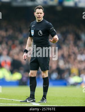 Referee Darren England looks on during the Premier League match Arsenal ...