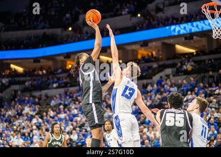 Providence guard Corey Floyd Jr. (14) dribbles the ball against St ...
