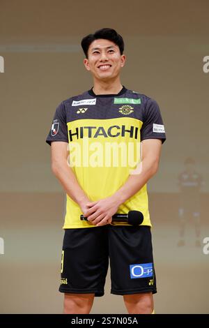 Chiba, Japan. 17th Jan, 2025. Kashiwa Reysol team group, (L to R) Daiki ...