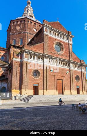 Italy, Lombardy, Pavia, Piazza del Duomo Square, Equestrian Bronze ...
