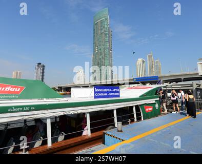The shuttle ferry between Sathorn and Iconsiam shopping mall in Bangkok ...