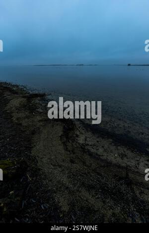 Grafham Water in a january fog. Cambridgeshire Stock Photo - Alamy