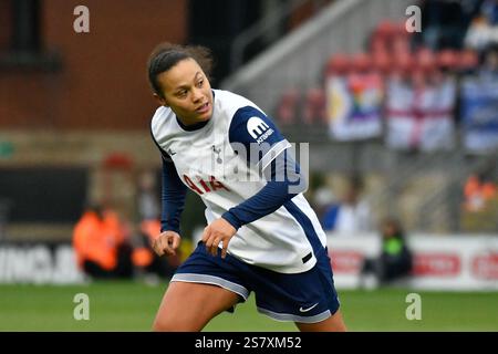 LONDON, ENGLAND - Drew Spence of Tottenham Hotspur Women and Lucia ...