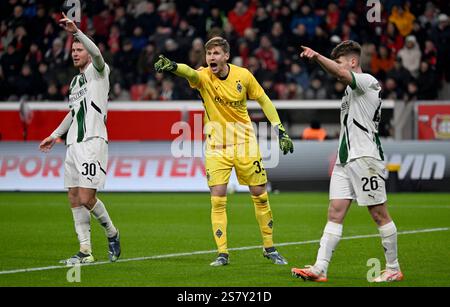 from left: Lukas Ullrich (BMG, 26), Vladimir Coufal (Hoffenheim, 34 ...