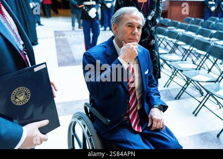 UNITED STATES - JANUARY 20: Texas Governor Greg Abbott arrives in the ...