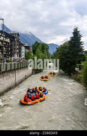 Rafting on the Arve River through the centre of the alpine town in ...