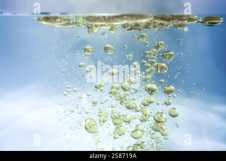 An image of a nice water oil bubbles background Stock Photo - Alamy