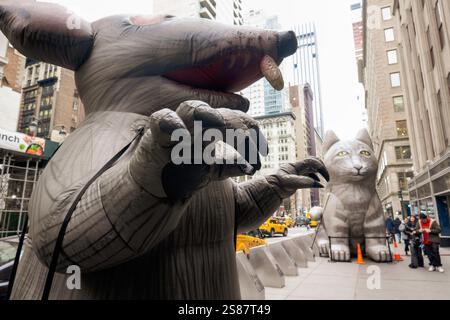 Scabby, a giant inflatable rat and huge Inflatable corporate Cat at a ...