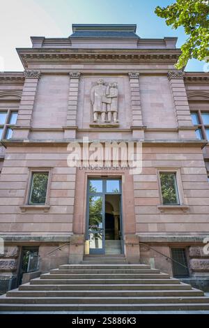 Rheinisches Landesmuseum, Weimarer Allee, Trier, Rheinland-Pfalz ...