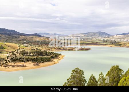 Bou Argoub, Nabeul, Tunisia. Reservoir lake Stock Photo - Alamy