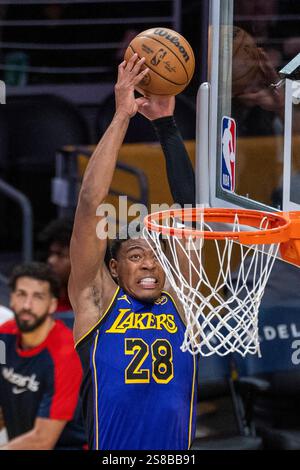 Los Angeles Lakers' Rui Hachimura warms up before the start of second ...