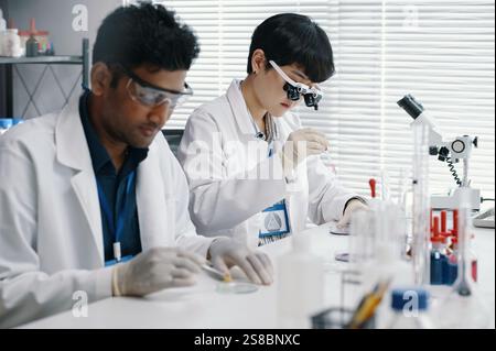 Conducting Experiments in a Collaborative Laboratory Setting Stock ...