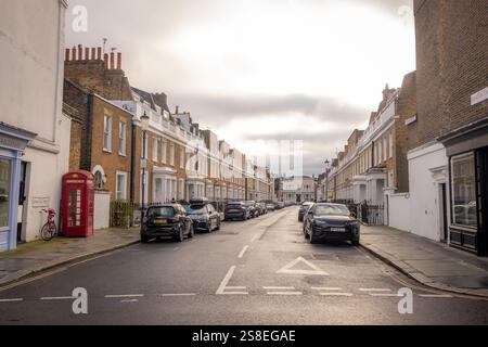 LONDON- JANUARY 7, 2025: Ovington Street in SW3 Chelsea- upmarket ...