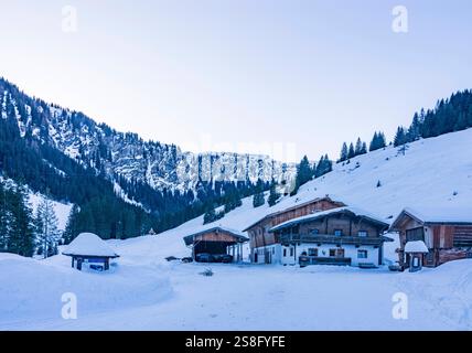Saalbach-Hinterglemm: Saalach Valley, farmhouse at alp Lindlingalm in ...
