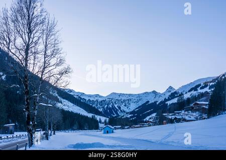 Saalbach-Hinterglemm: Saalach Valley, hamlet Lengau in Pinzgau ...