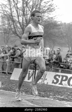 Steve Jones of the Newport Harriers Club and Great Britain competing in ...