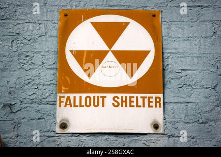 Nuclear radiation fallout shelter sign Stock Photo - Alamy