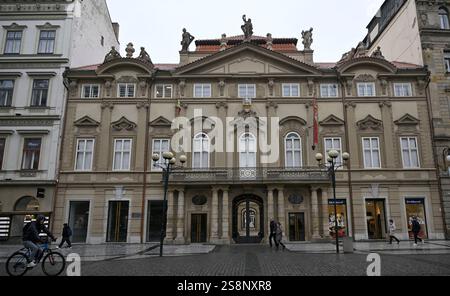 Prague, Czech Republic. 23rd Jan, 2025. Athletes Nikoleta Jichova, left ...