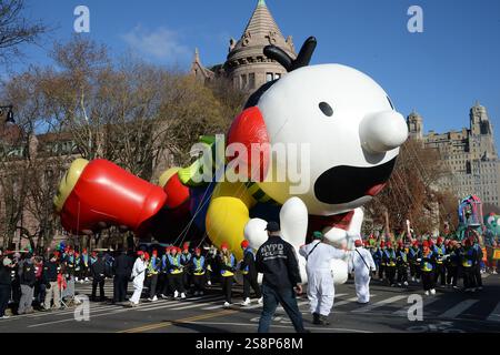 Greg Heffley from Diary of a Wimpy Kid balloon at the 93rd Annual Macy ...