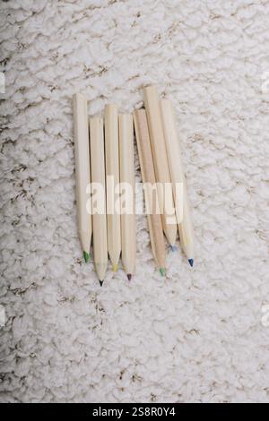 Variety of colors vector set of colored pencils. Drawing and painting ...