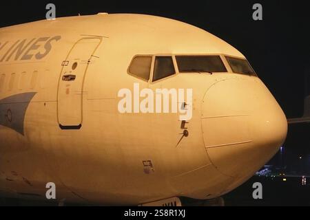 Iced aircraft. Boeing 737, air freight Stock Photo - Alamy