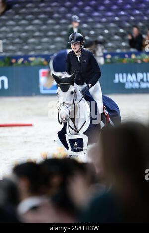 Marit Hoekstra with Qstar during the IB Makelaars Prize 1.20m at the ...