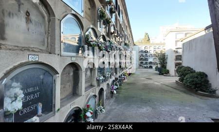 Inside Cementiri del Poblenou with artfully sculpted tombs Stock Photo ...