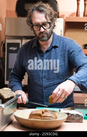 Chef Richard Hart presents the book “RICHARD HART BREAD” at Semilla ...