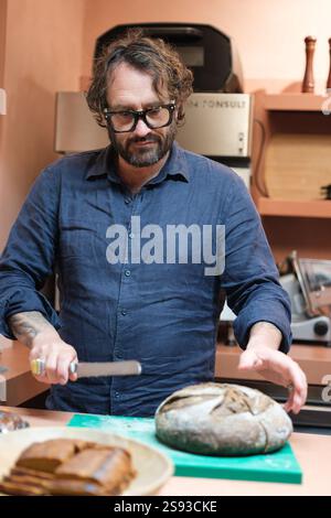 Chef Richard Hart presents the book “RICHARD HART BREAD” at Semilla ...