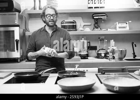 Chef Richard Hart presents the book “RICHARD HART BREAD” at Semilla ...