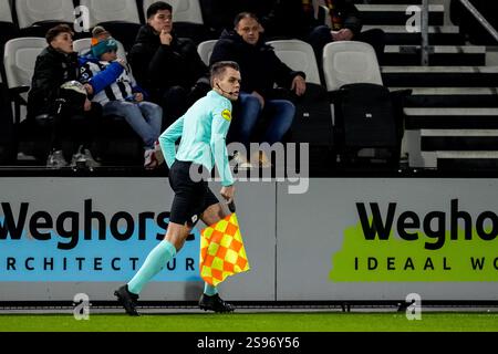 ALMELO, NETHERLANDS - JANUARY 24: Assistant referee Johan Balder during ...