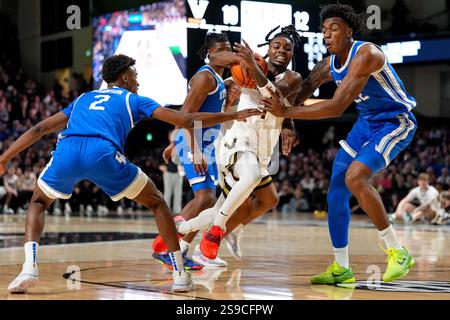 Vanderbilt guard Jason Edwards (1) drives during the second half of an ...
