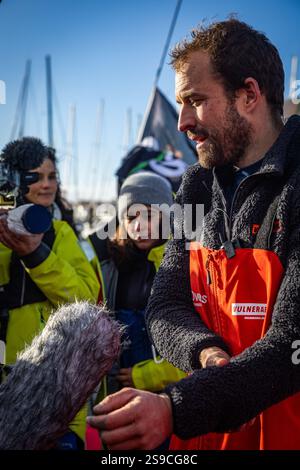 GOODCHILD Sam (gbr), Vulnerable, finishing the Vendee Globe 2024-2025 ...