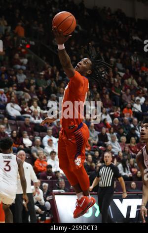 Clemson guard Del Jones (10) drives the ball around Virginia Tech guard ...