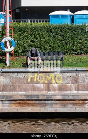 Turku, Finland. Embankment of the river Aura on a winter with blue sky ...