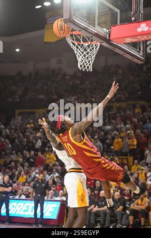 Iowa State guard Keshon Gilbert (10) during the first half of an NCAA ...