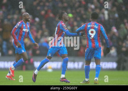 Romain Esse of Crystal Palace during the pre-game warm up ahead of the ...