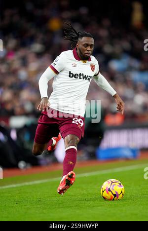 West Ham United's Aaron Wan-Bissaka during the Premier League match at ...